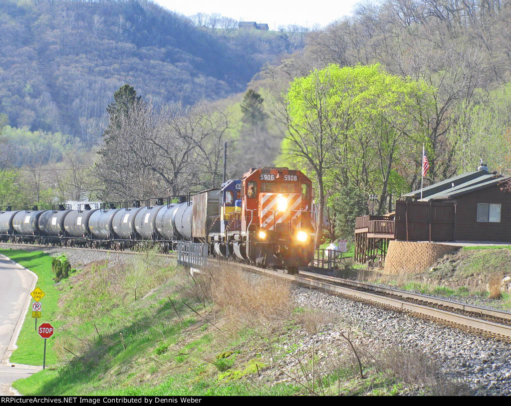 CP 5906, CP's River Sub.